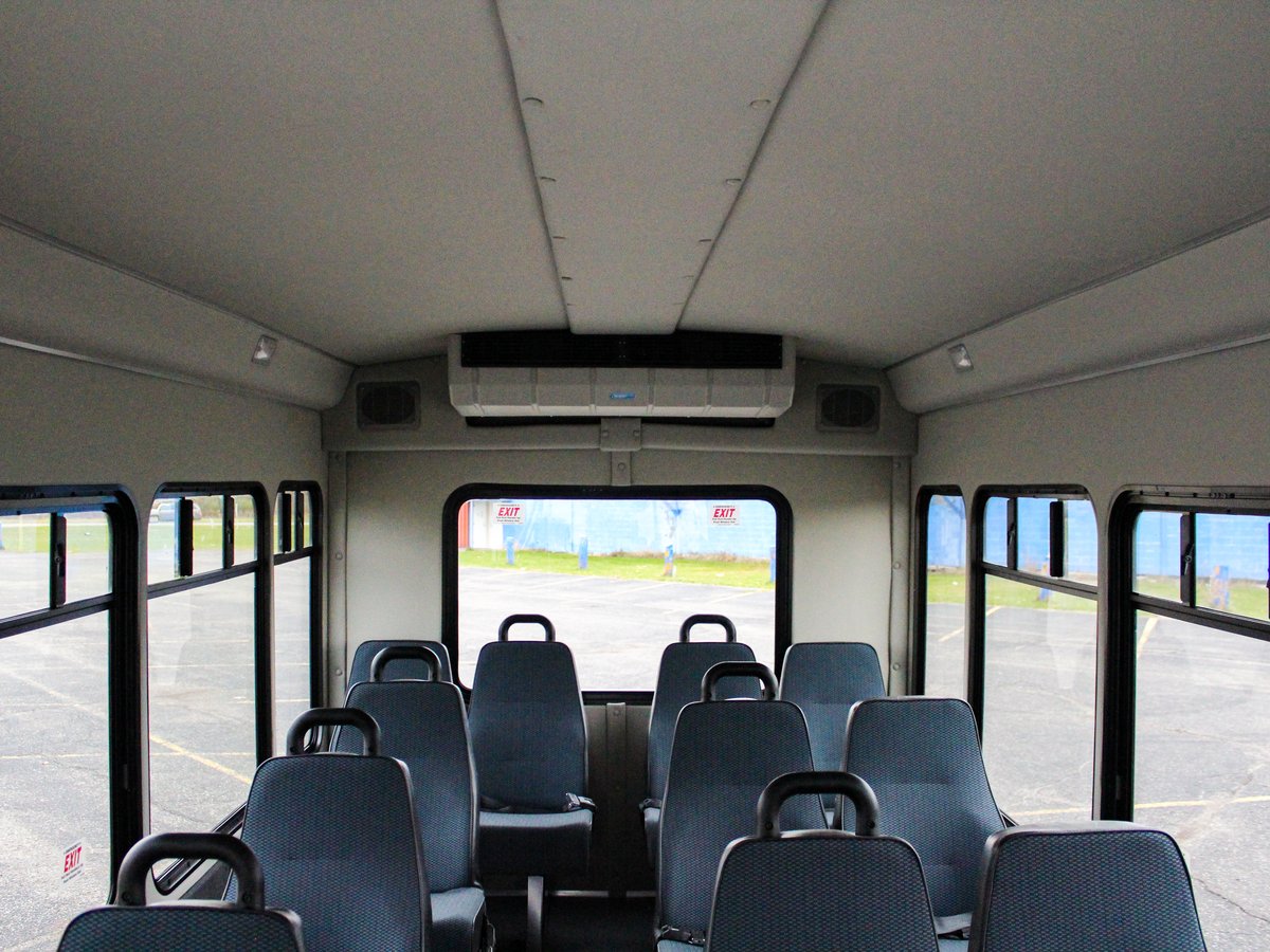 Mercedes-Benz Shuttle Bus | Model 1 Commercial Vehicles