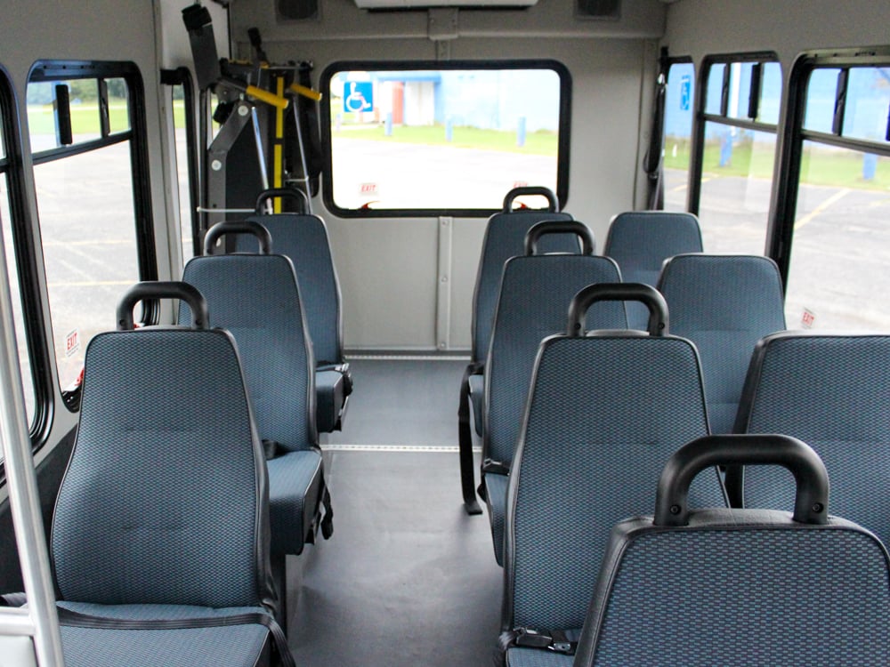 Mercedes-Benz Shuttle Bus | Model 1 Commercial Vehicles